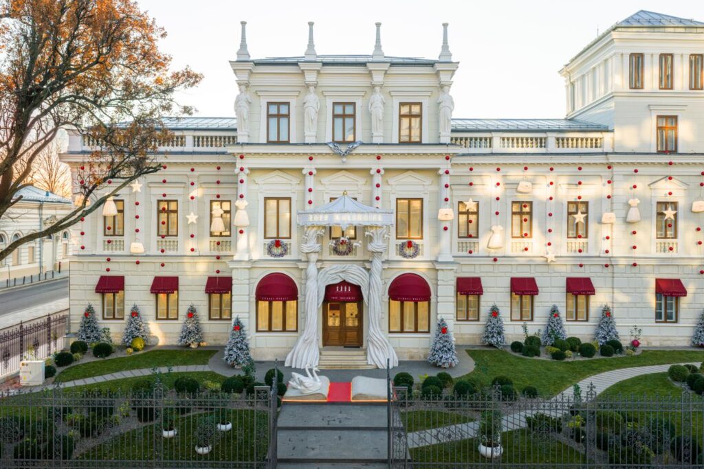 Vânzările online de haine second-hand – Afaceri Romanesti